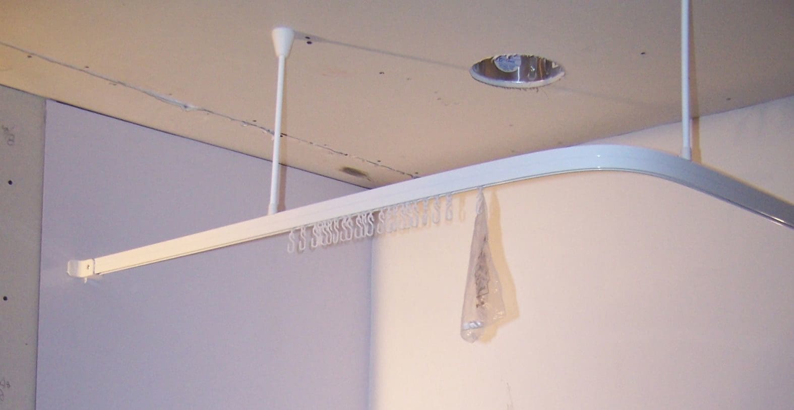 Bendy Rail 78"-long | Bendy Rail 78"-long, SKU: 24033 - AKW Resource Center